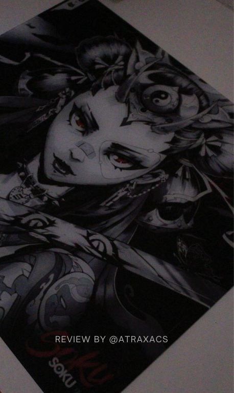 SOKU Fujin Limited Edition Glass Mousepad - Atraxa - Periview