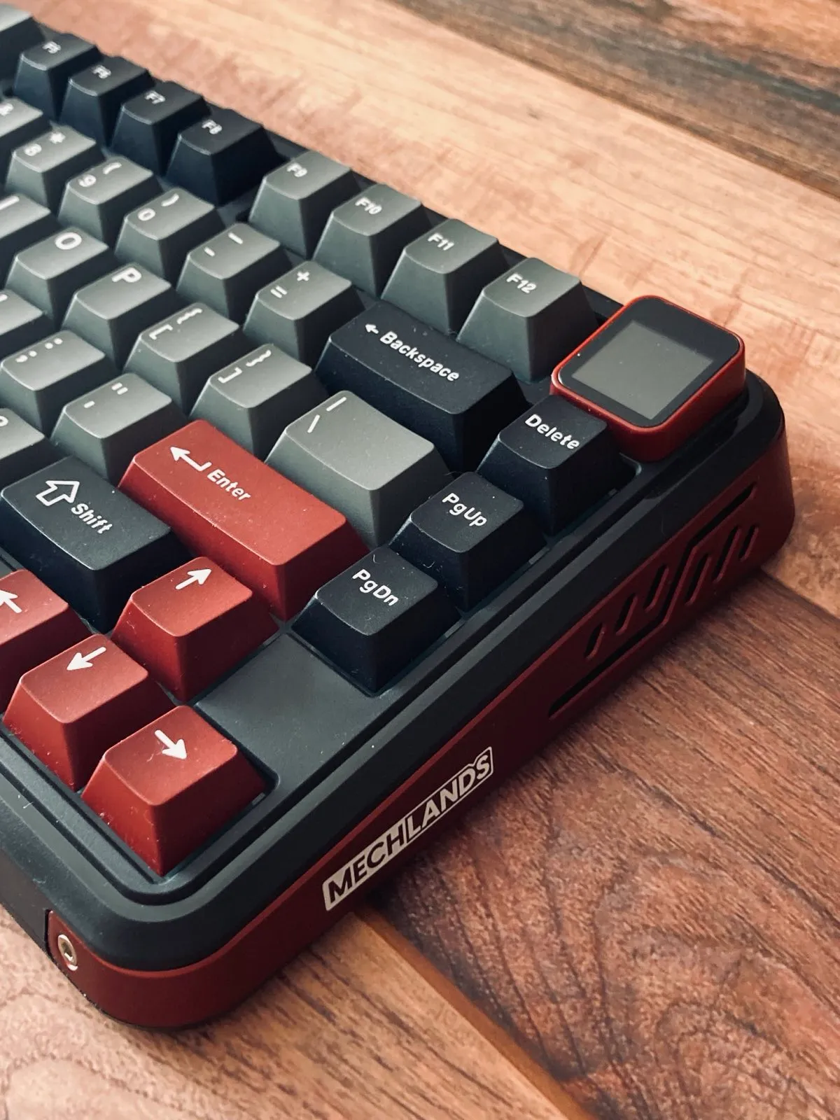 Vibe75 v2 Mechanical Keyboard - Airman - Periview